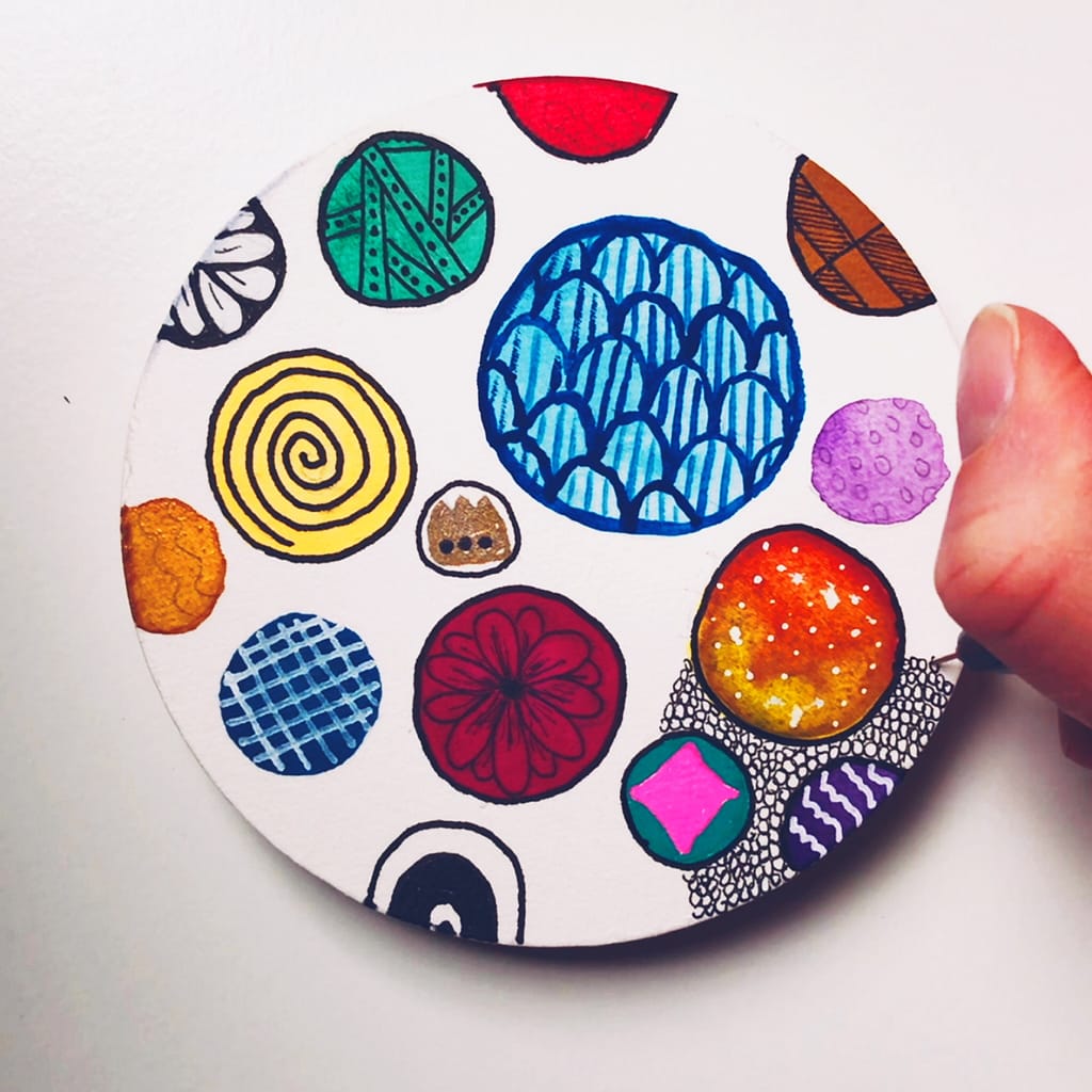 Mindful circle pattern exercise • The Creative Cooldown
