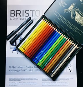 Mindful snake drawing exercise • The Creative Cooldown