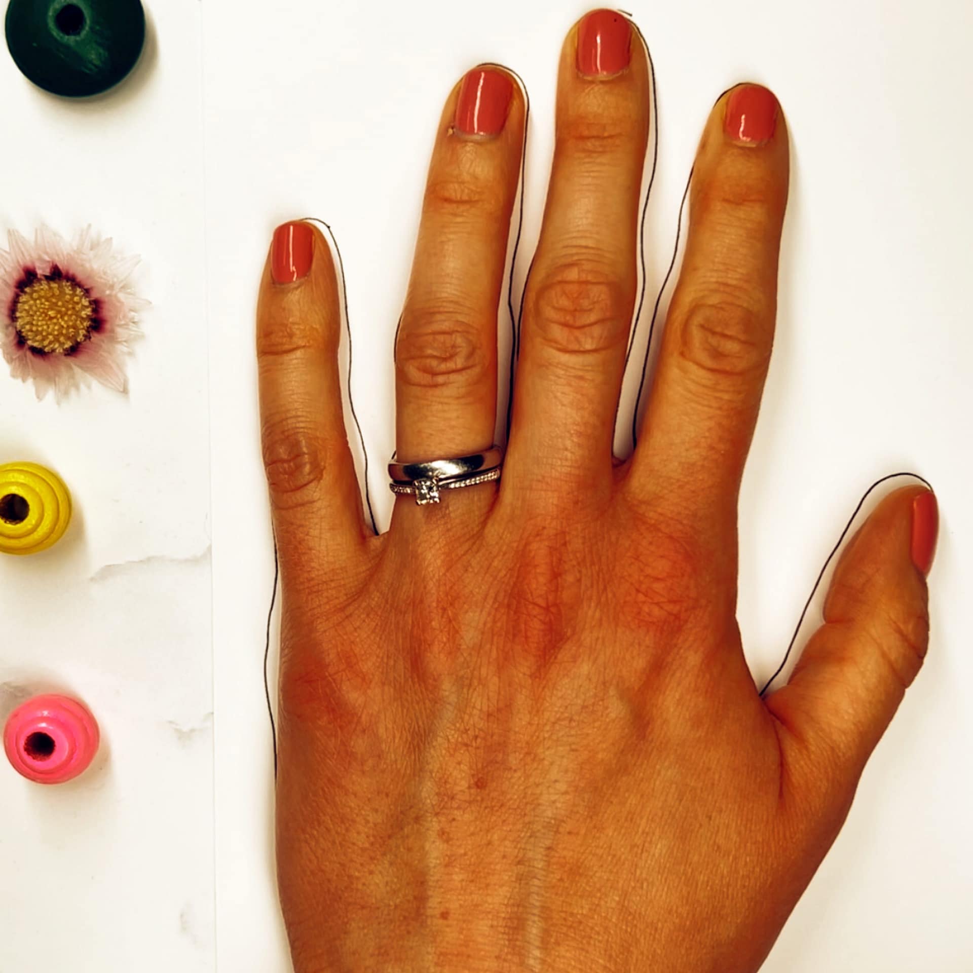 Mindful hand drawing: the calming joy of observing • The Creative Cooldown