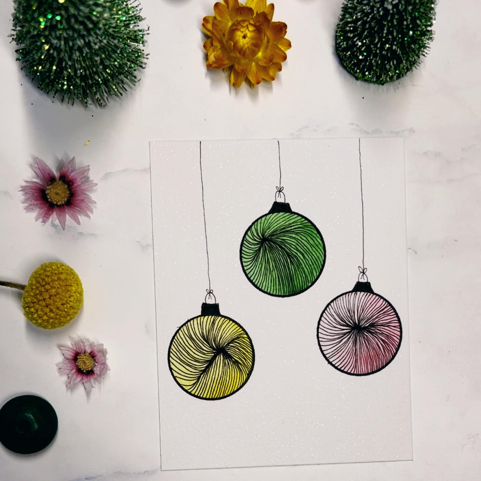 Mindful lines and baubles exercise • The Creative Cooldown