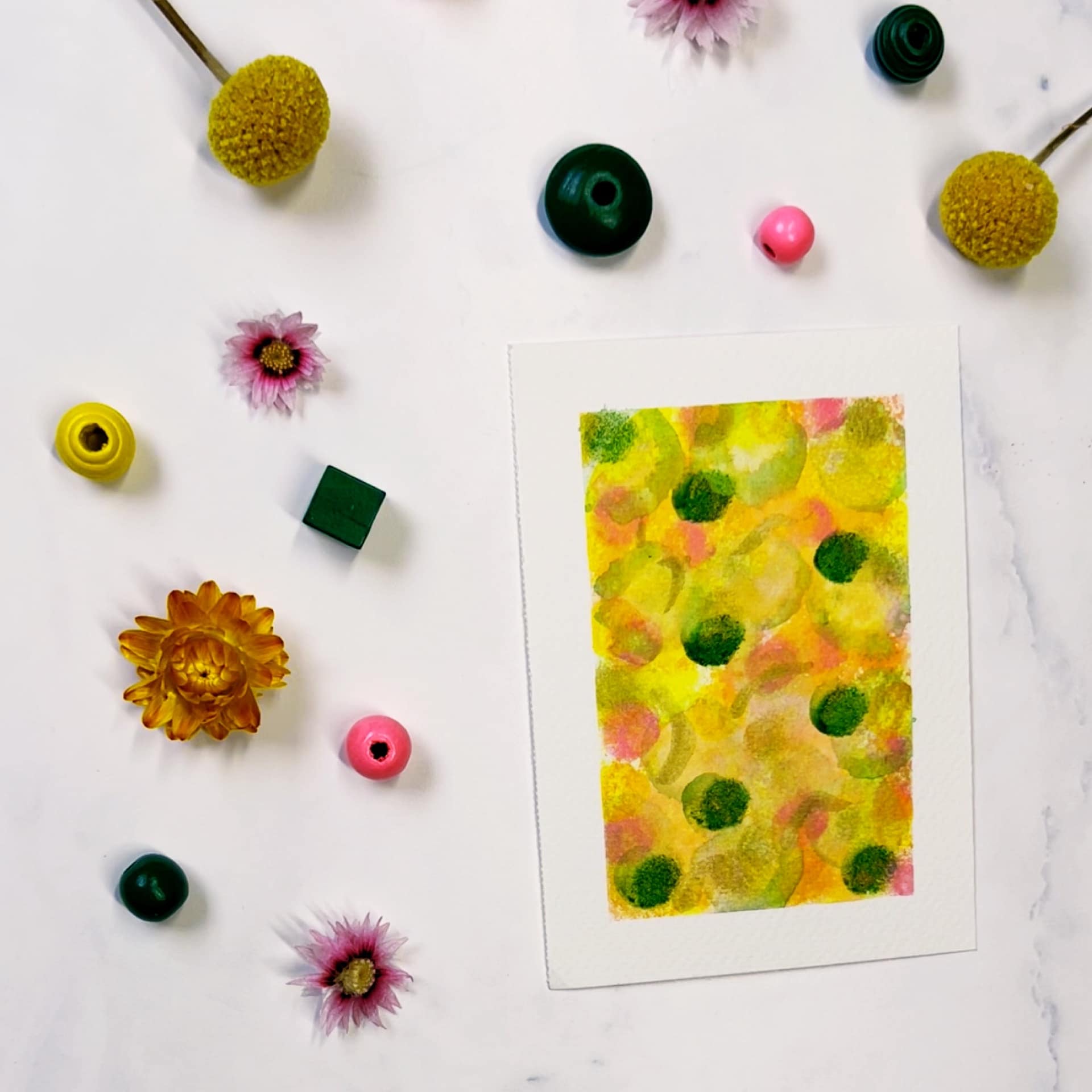 Mindful sponge watercolor exercise • The Creative Cooldown